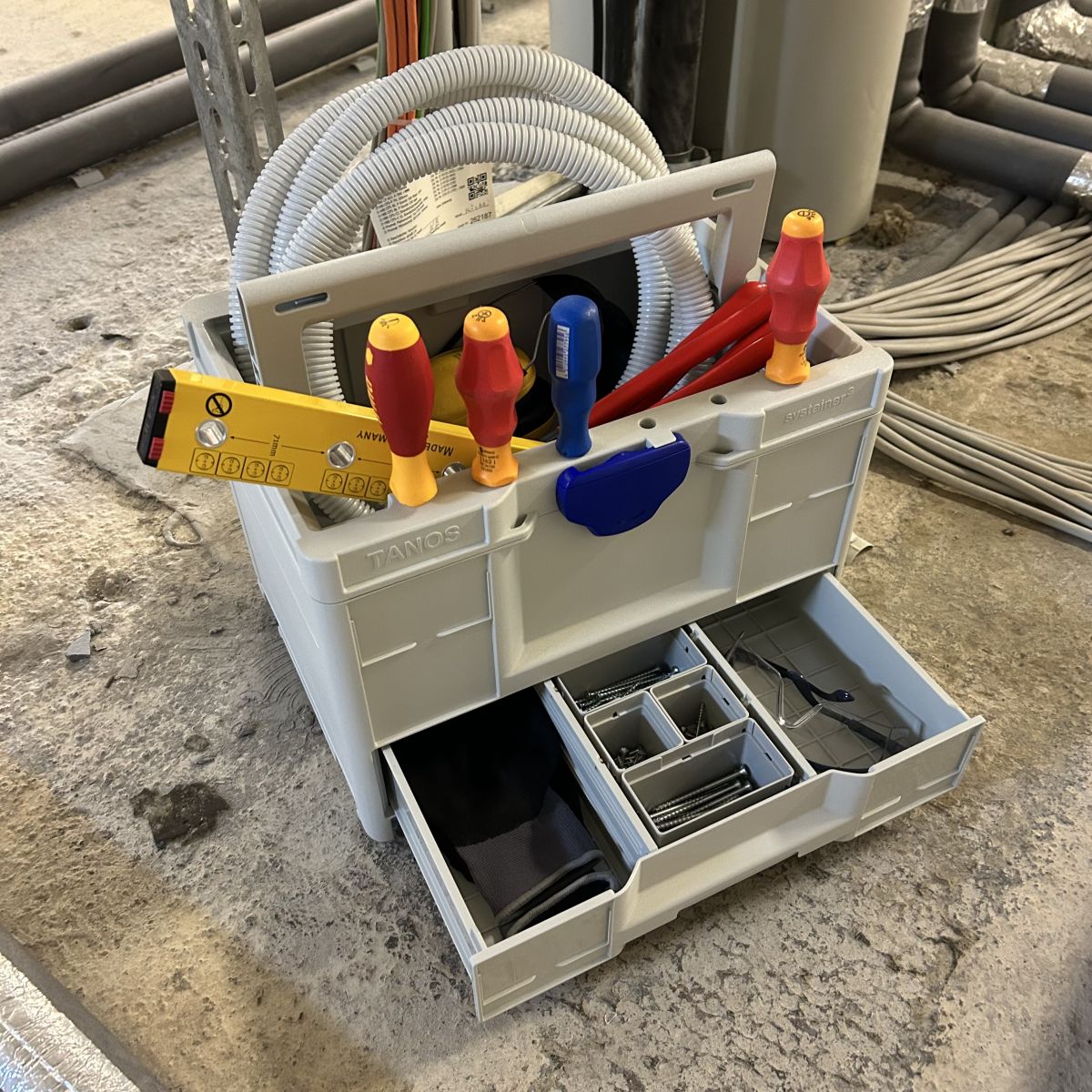 TANOS - systèmes de coffres empilables